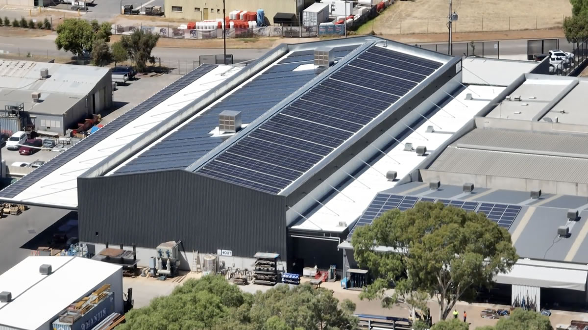 Why AIKO’s High-Efficiency Solar Modules Are the Best Choice for BESS ...